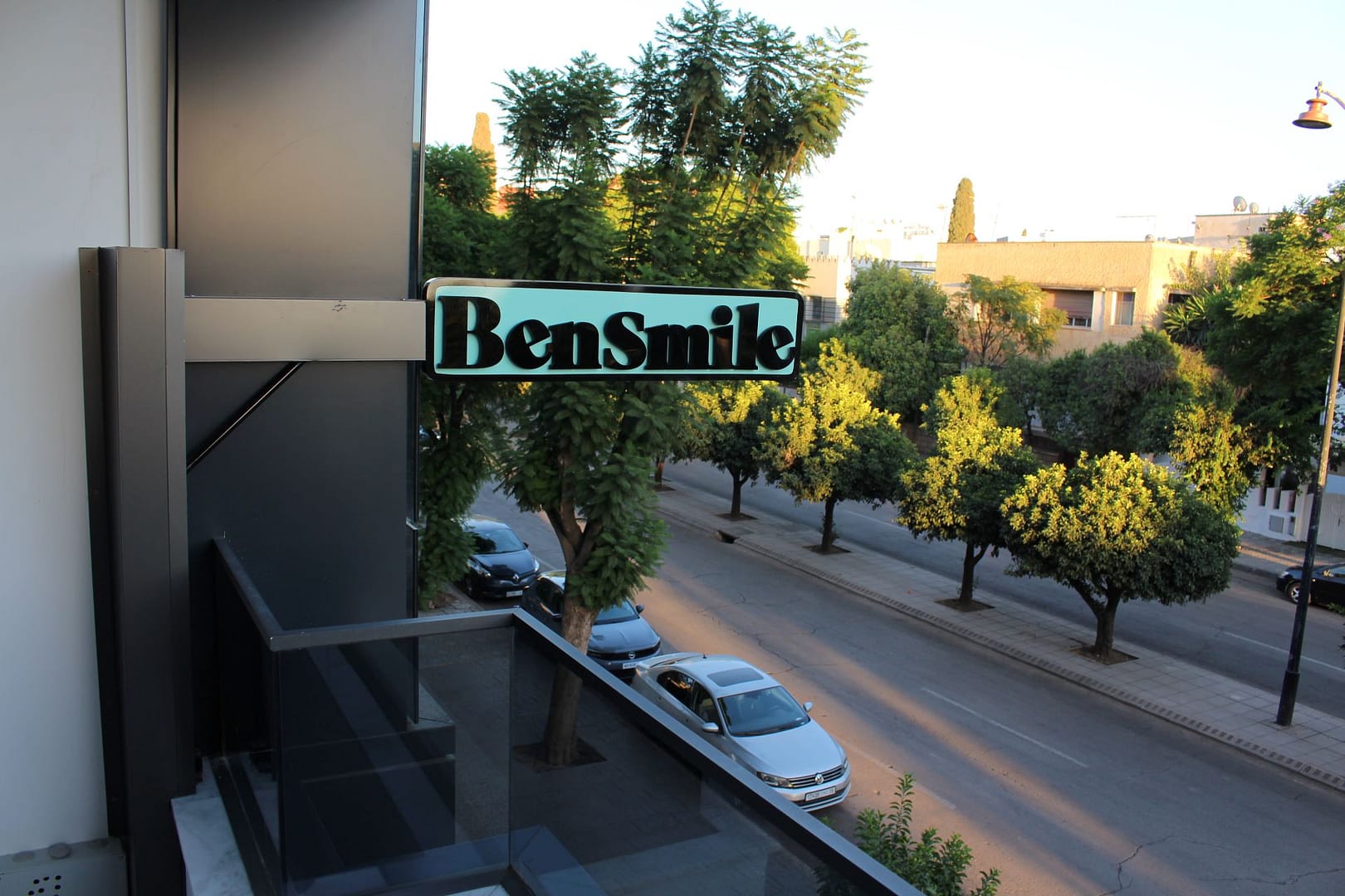 Docteur Dentiste Fès | Dr Benslimane Ismail